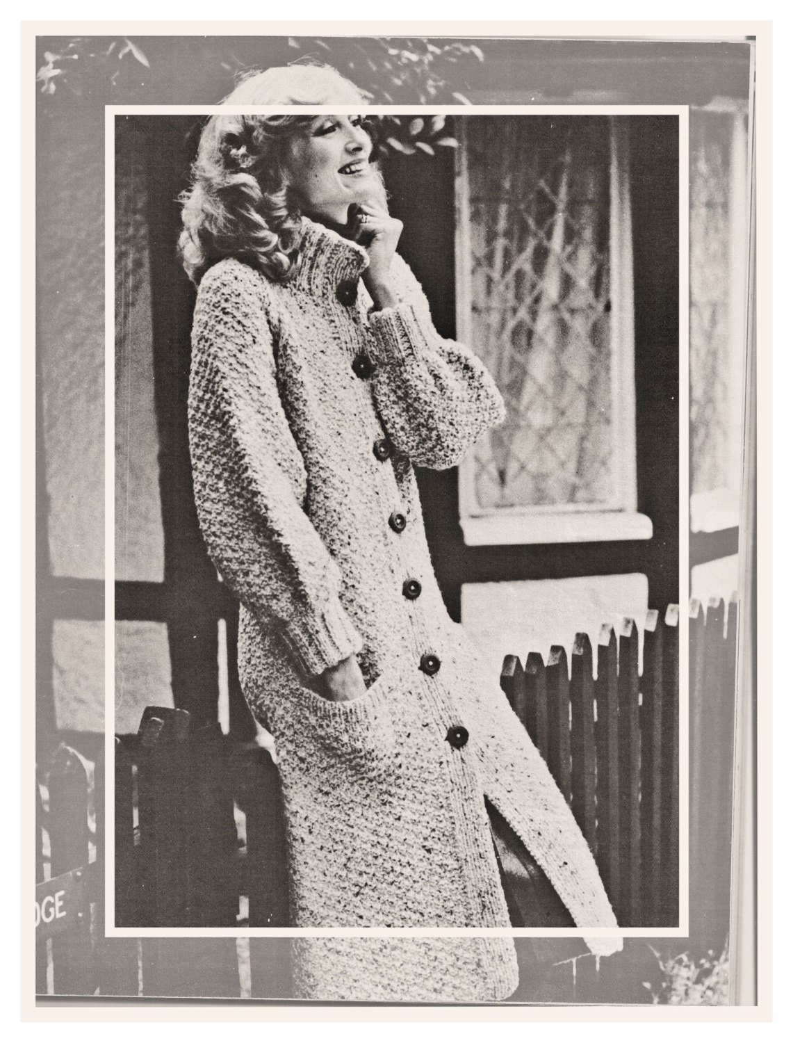 Instant Download PDF Knitting Pattern to make a Womens Knee