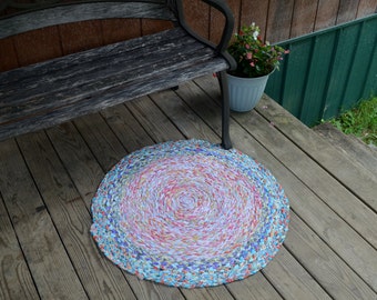 Popular items for braided rag rug on Etsy