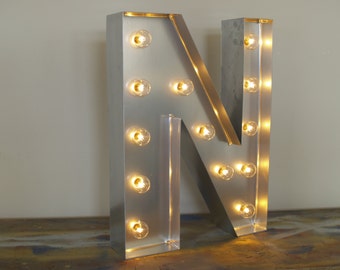 SILVER Edges with Letter N and Holloywood Lights: Alphabet Light Up ...