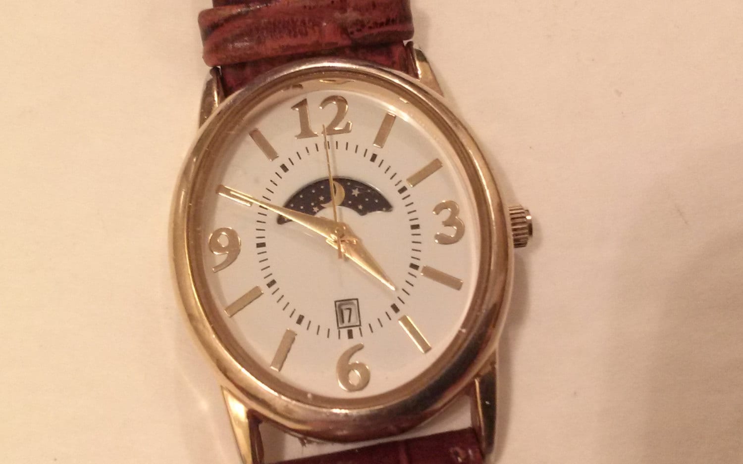 Women’s Classic Moon Phase Watch With Brown Leather Band – Haute Juice