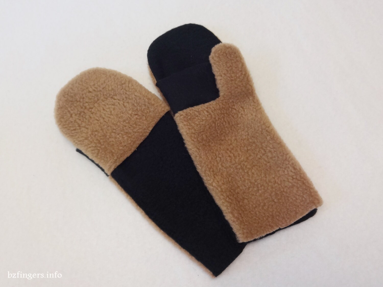 Glittens Convertible Mittens Gloves for Children Two Colors