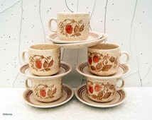 Popular items for churchill pottery on Etsy
