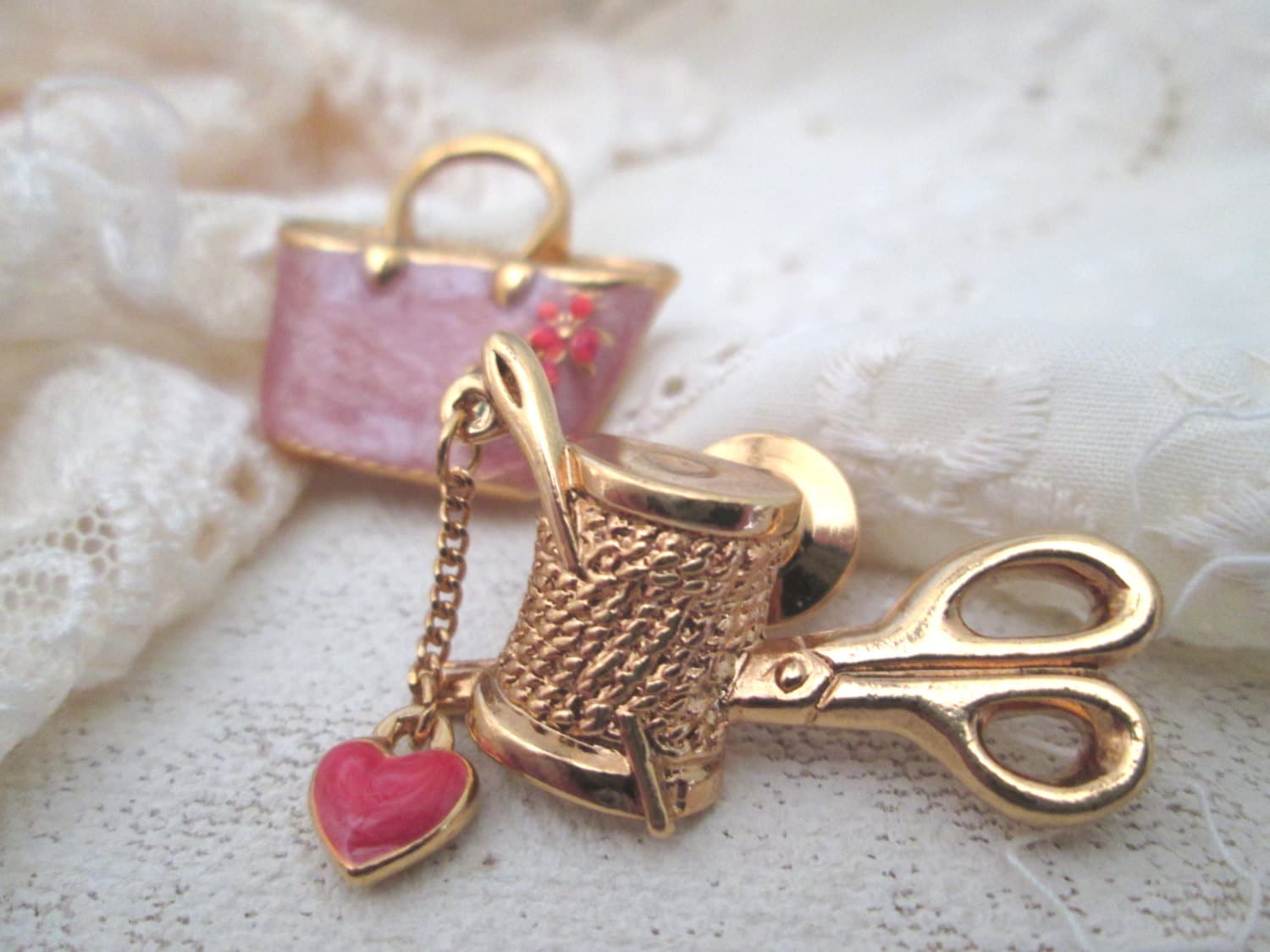 Two Vintage Avon Brooches Pins Purse Pin Youre Sew Special