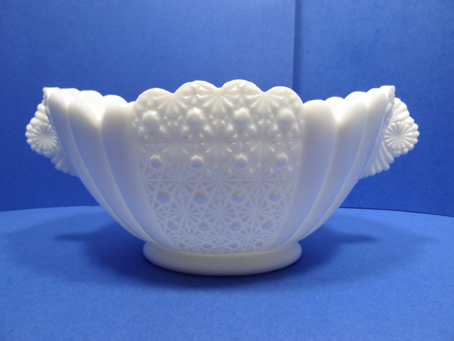Vintge Fenton Console Bowl Button & Daisy Pattern White Milk Glass ...