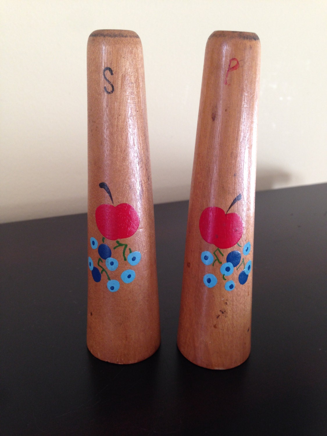 Wood Salt and Pepper Shakers Hand Painted Folk Art – Haute Juice