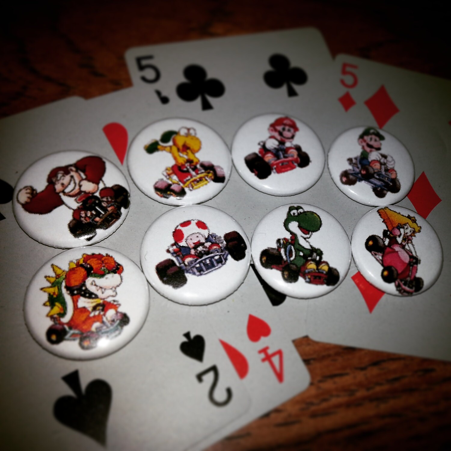 8 one inch Mario Kart buttonpins
