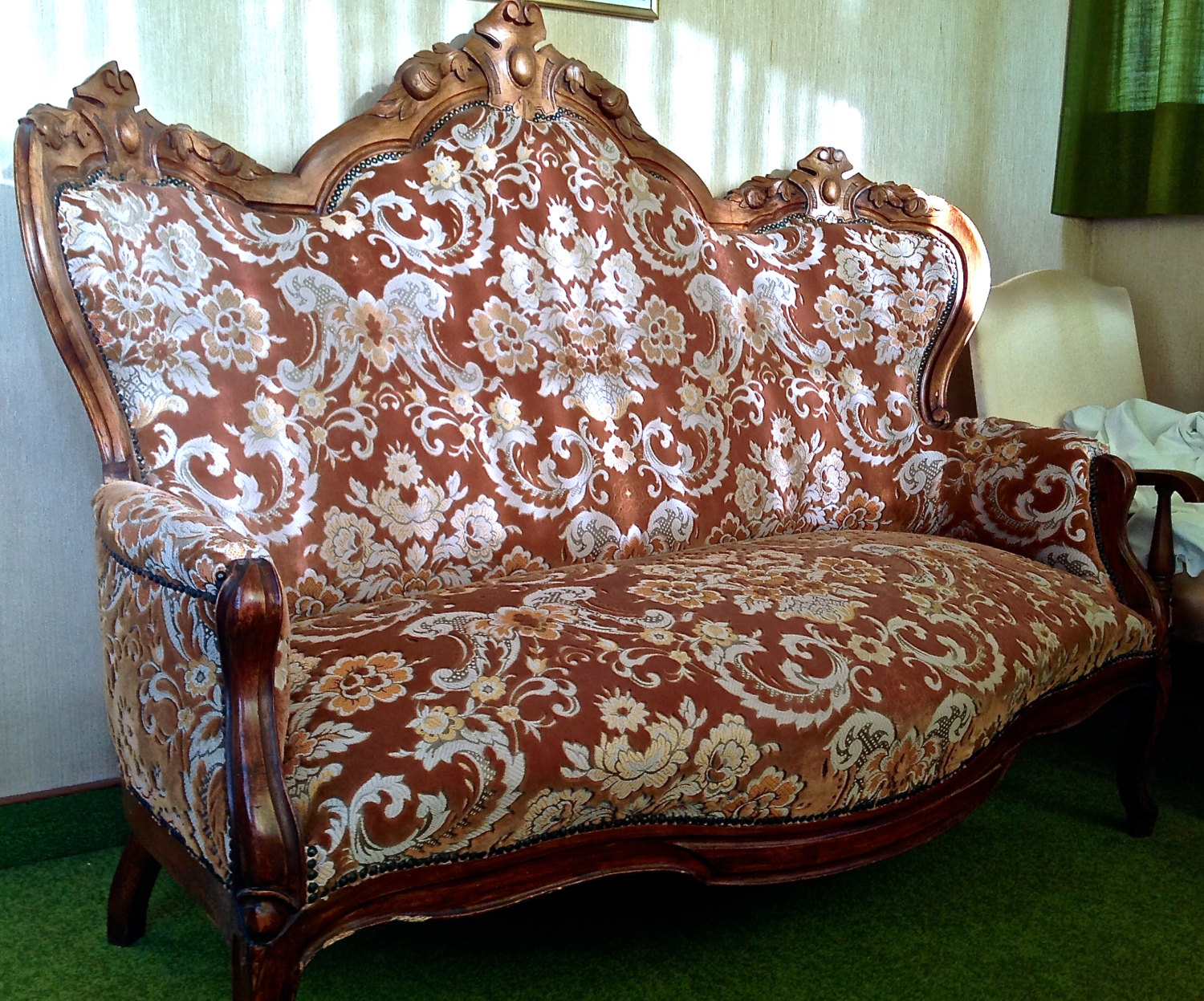 Very beautiful XIX century sofa and 2 armchairs with original damask ...