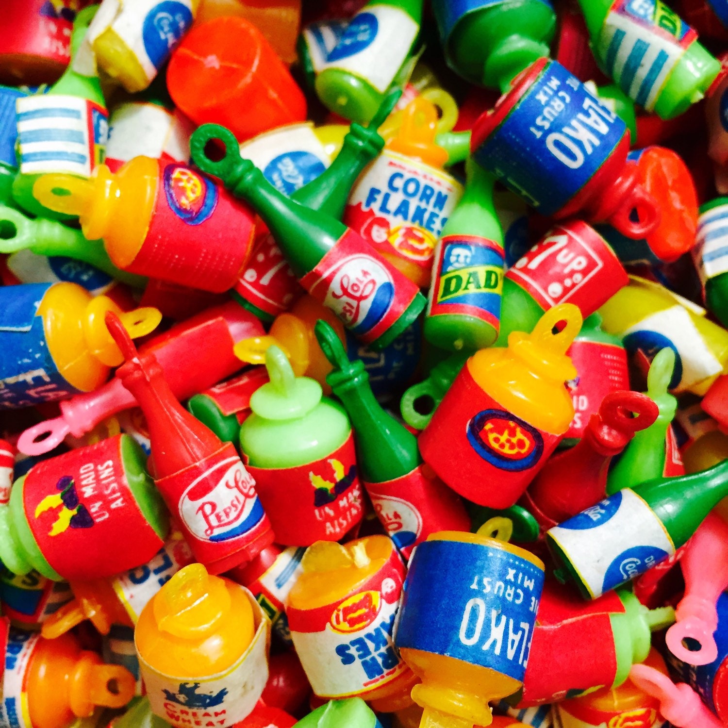 3pcs TINY GROCERY CHARMS Vintage Plastic Prizes – Haute Juice