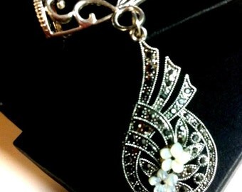 Scarf pendant | Etsy