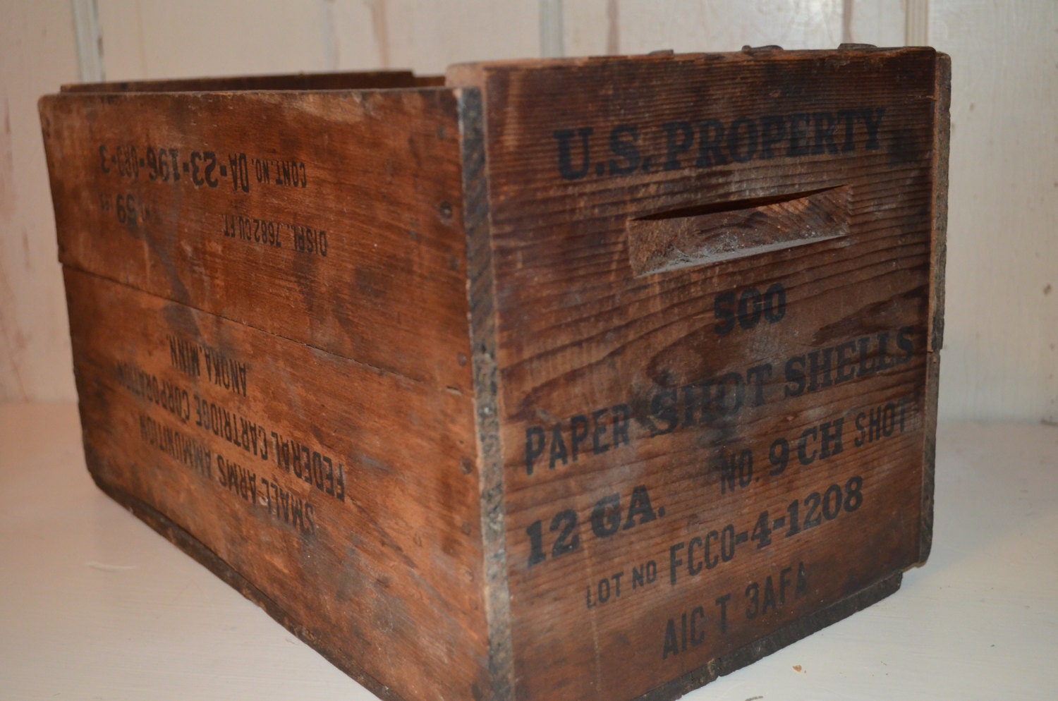 Wooden ammunition storage box vintage shot shells – Haute Juice