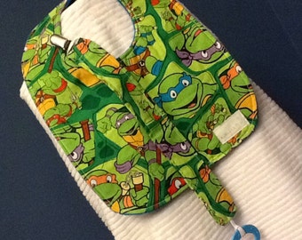 Ninja Turtles Baby Gift Set, Bib and Pacifier Clip