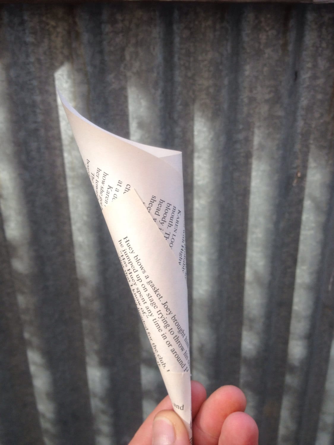 100 Book Page Confetti Cones wedding confetti by TinTiaraGifts