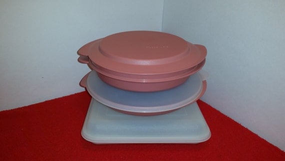 Items similar to vintage tupperware microwave tv dinner plates with ...