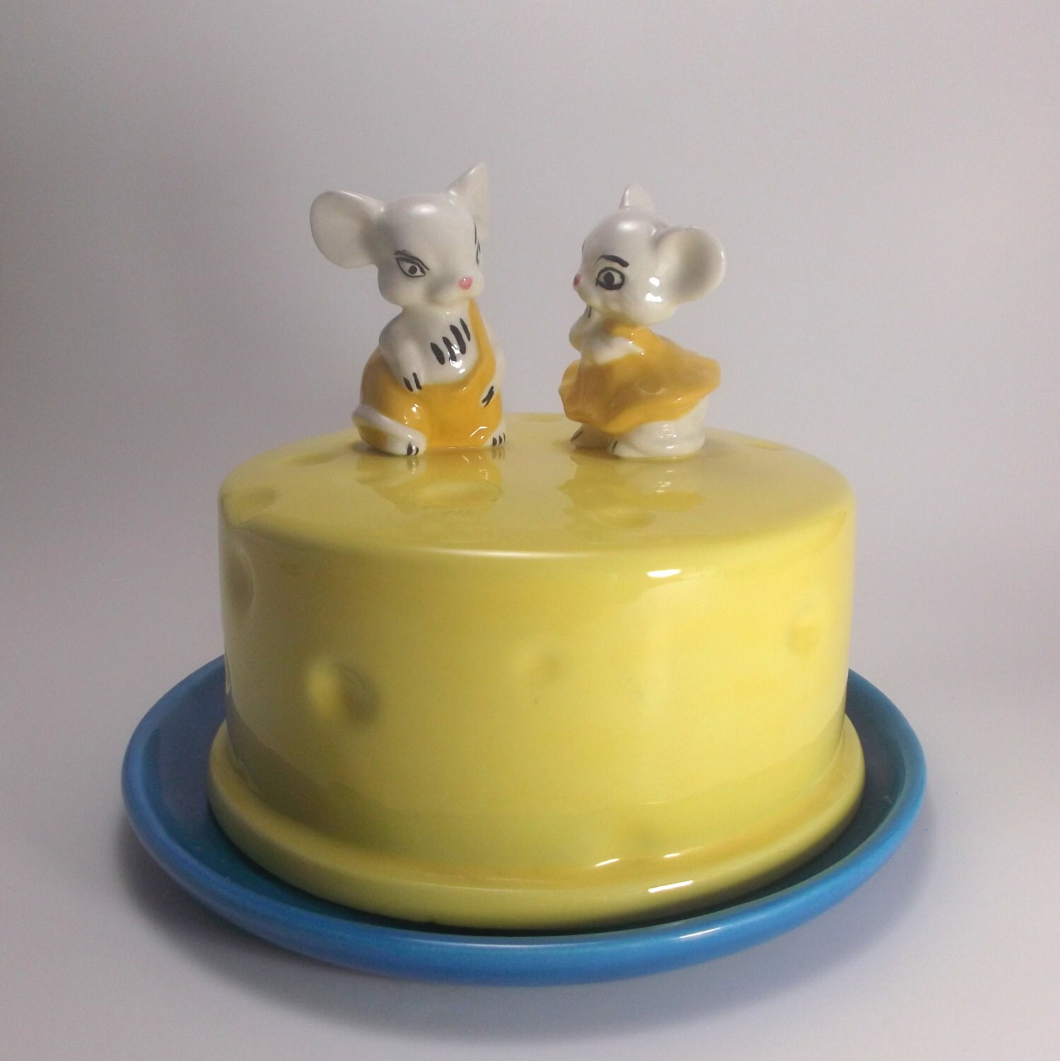 Vintage Ceramic Cheese Plate / Dish – Haute Juice