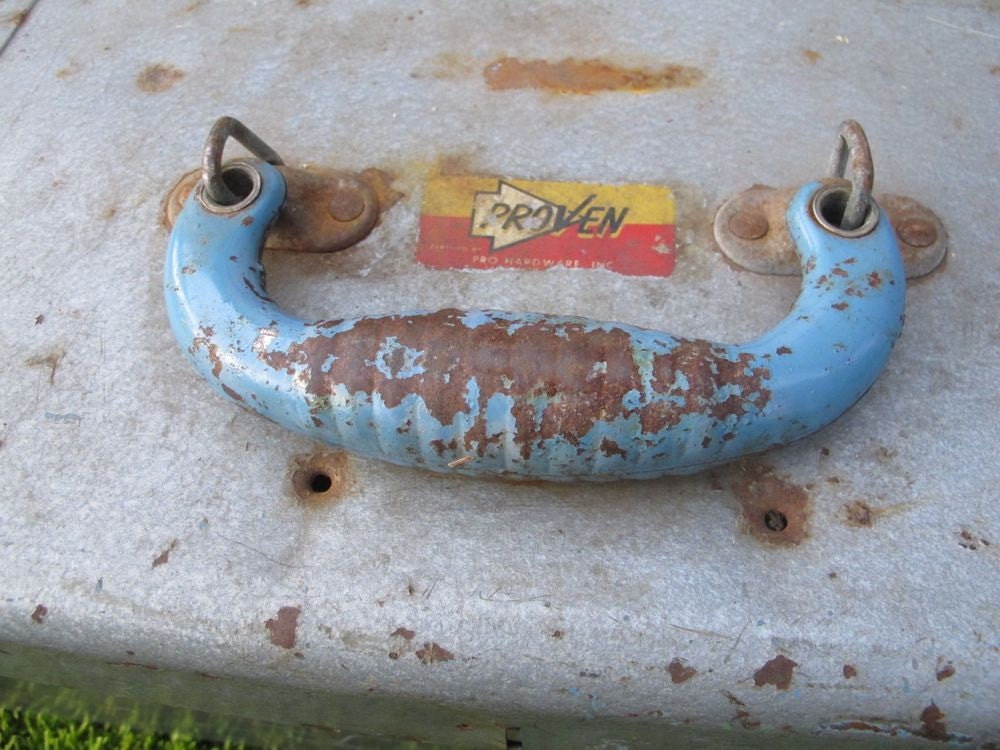 Turquoise Vintage Metal Toolbox/ Tool Box / Silver / Pale BlueToolbox ...