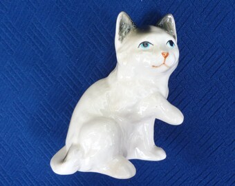 Ceramic cat figurine | Etsy