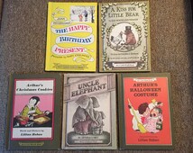 Popular items for weekly reader on Etsy