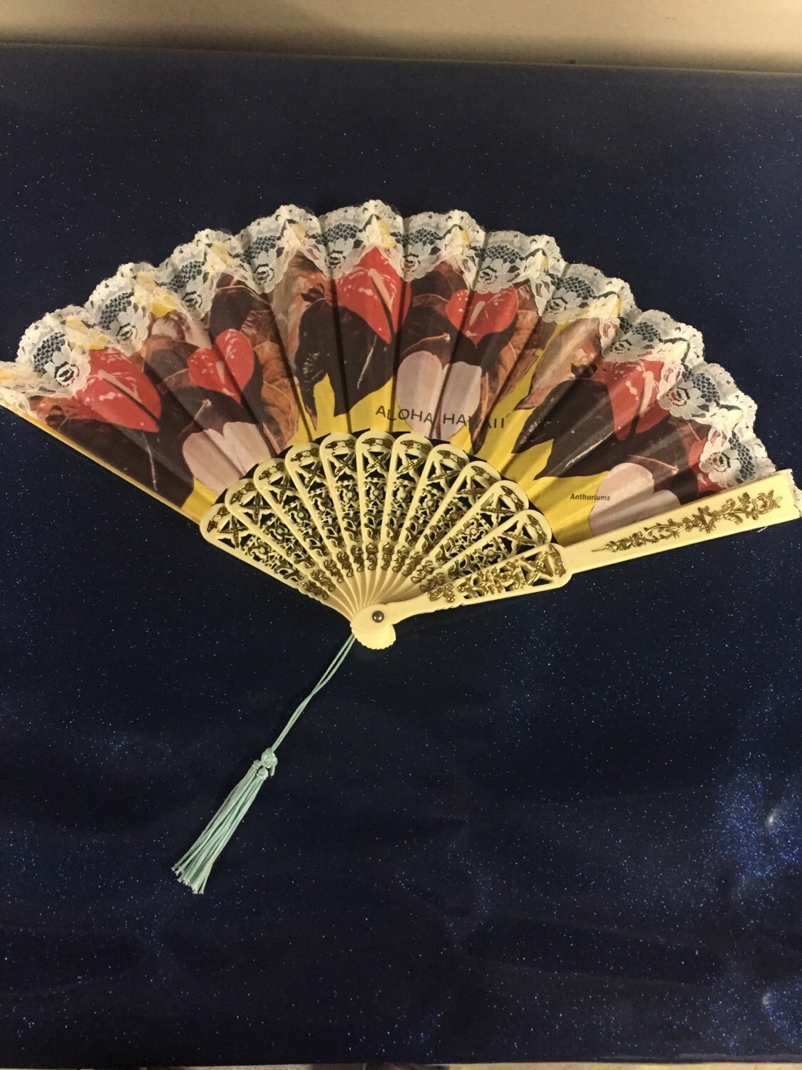Vintage Hawaiian hand fan by VivaBouffant on Etsy