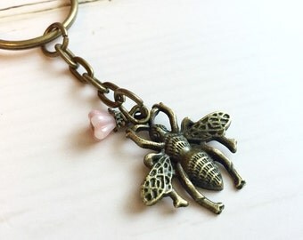 Bee key chain | Etsy