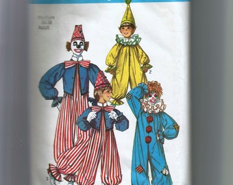 Items similar to Vintage Clown Sewing Pattern | 1970 Simplicity Boys ...