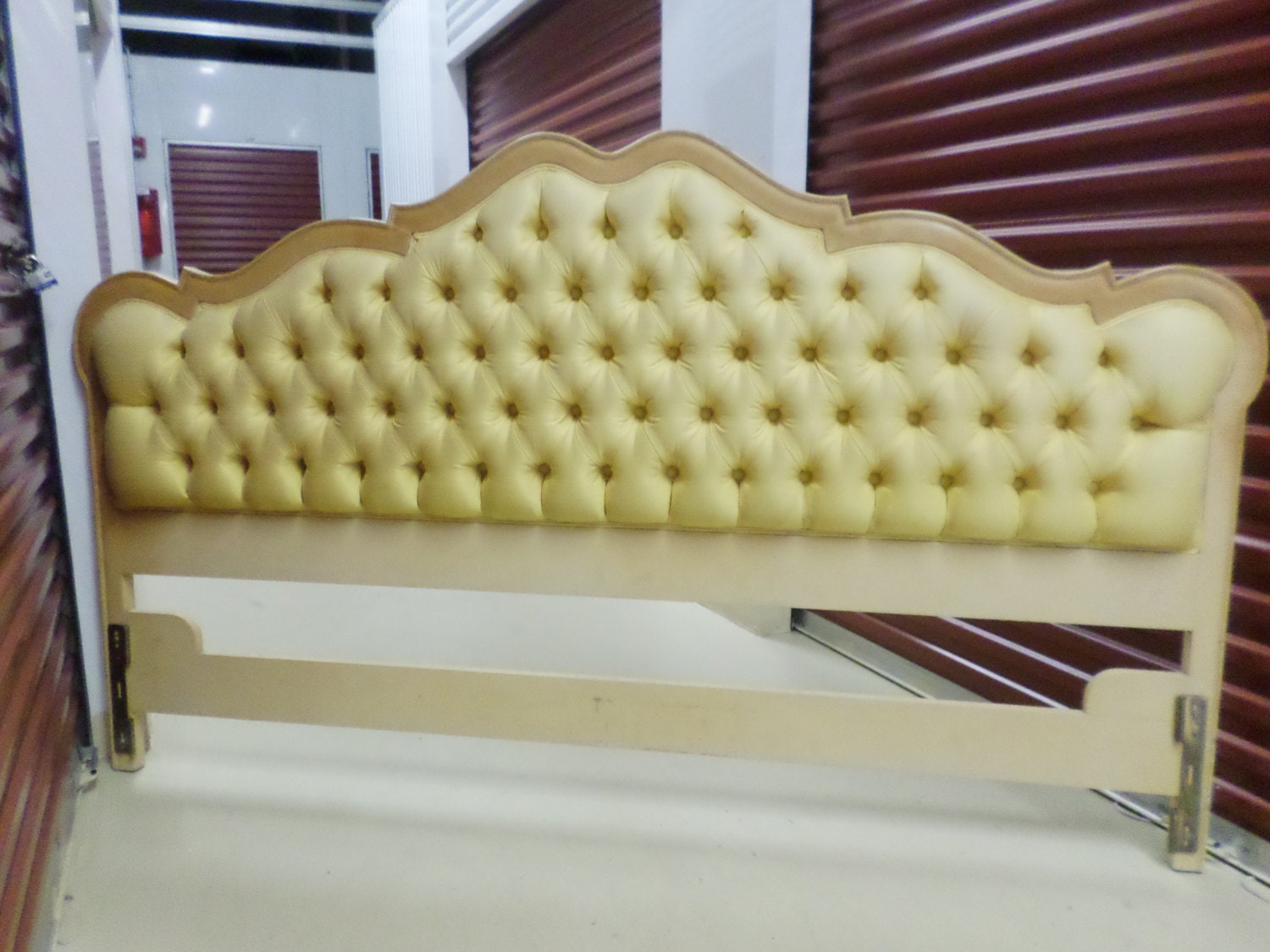 LEMON MERINGUE THANG / Stunning Wood King French Provincial Entirely ...
