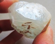 Popular items for beryl crystal on Etsy