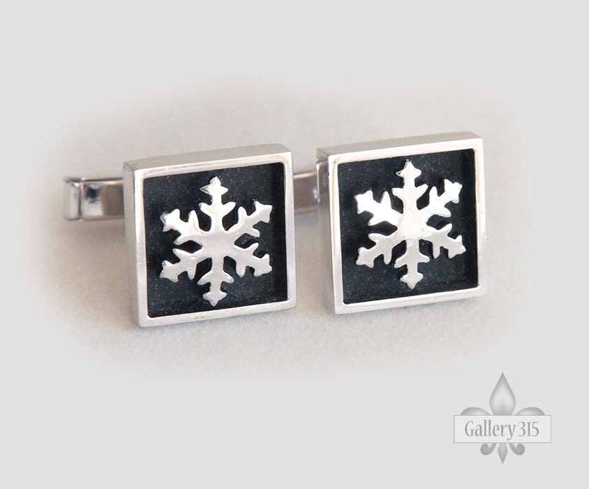 Vintage Snowflake Cufflinks – Silver Tone and Black Winter Theme Toggle ...