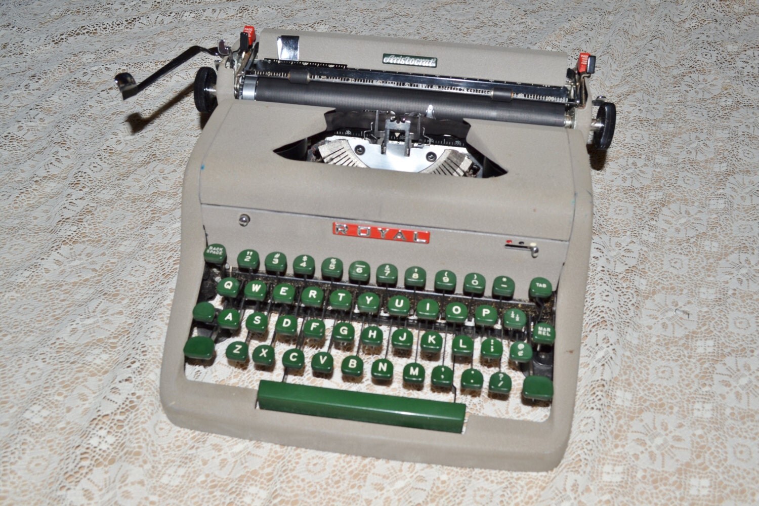 Royal Aristocrat Manual Portable Typewriter Gray Green Epsteam ...