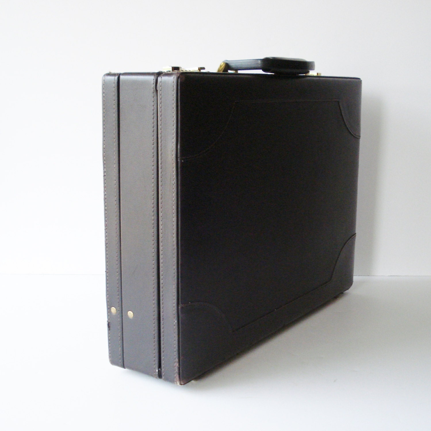 Vintage 1970s 1980s Briefcase Two-Combination Airway