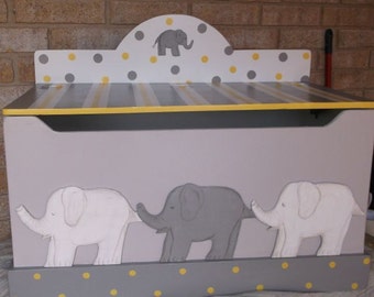 Items similar to Toy Box Storage Chest Trunk, Organizers for Baby Toys ...