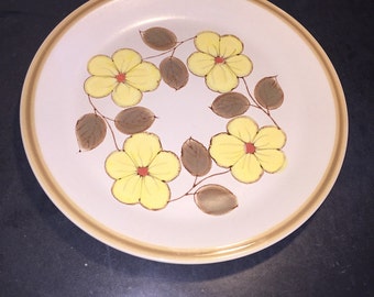Yellow flower plates | Etsy