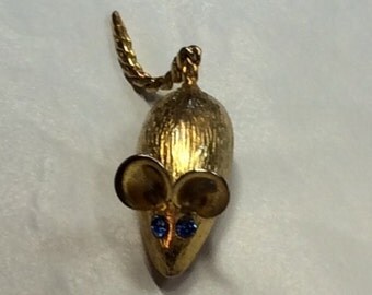 Popular items for vintage mouse pin on Etsy