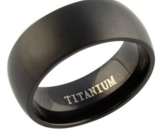 Mens titanium wedding band , Black titanium ring for men, mens titanium ...