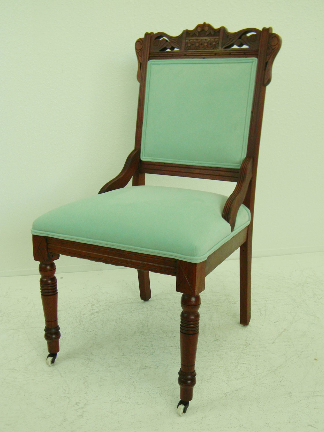 EastLake Palor Chair – Haute Juice