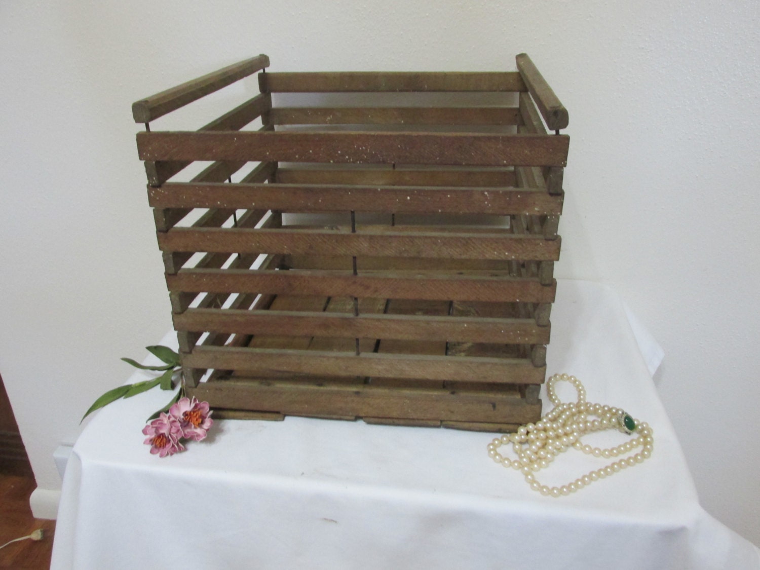 Wood Egg Crate Slotted Box – Haute Juice