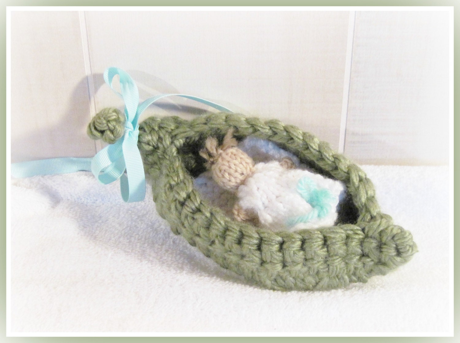 Pea Pod and Baby Pattern Knit and Crochet