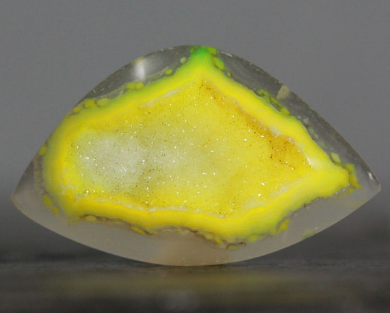Bright Yellow Crystal Center Drusy Cab