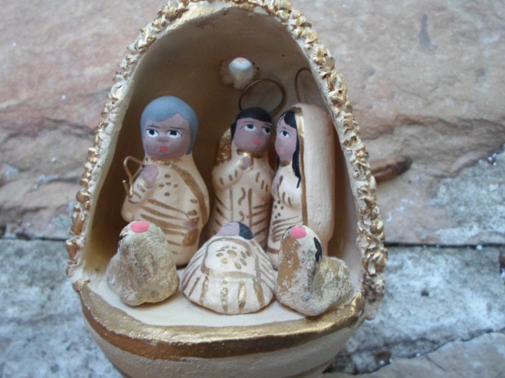 Vintage Mexican Nativity Scene in Clay Egg