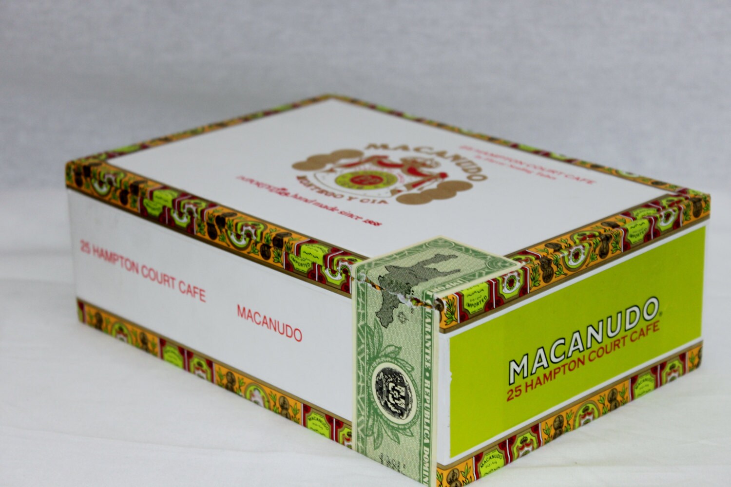Vintage Macanudo, Wooden Cigar box, Imported from Dominigo Republic ...