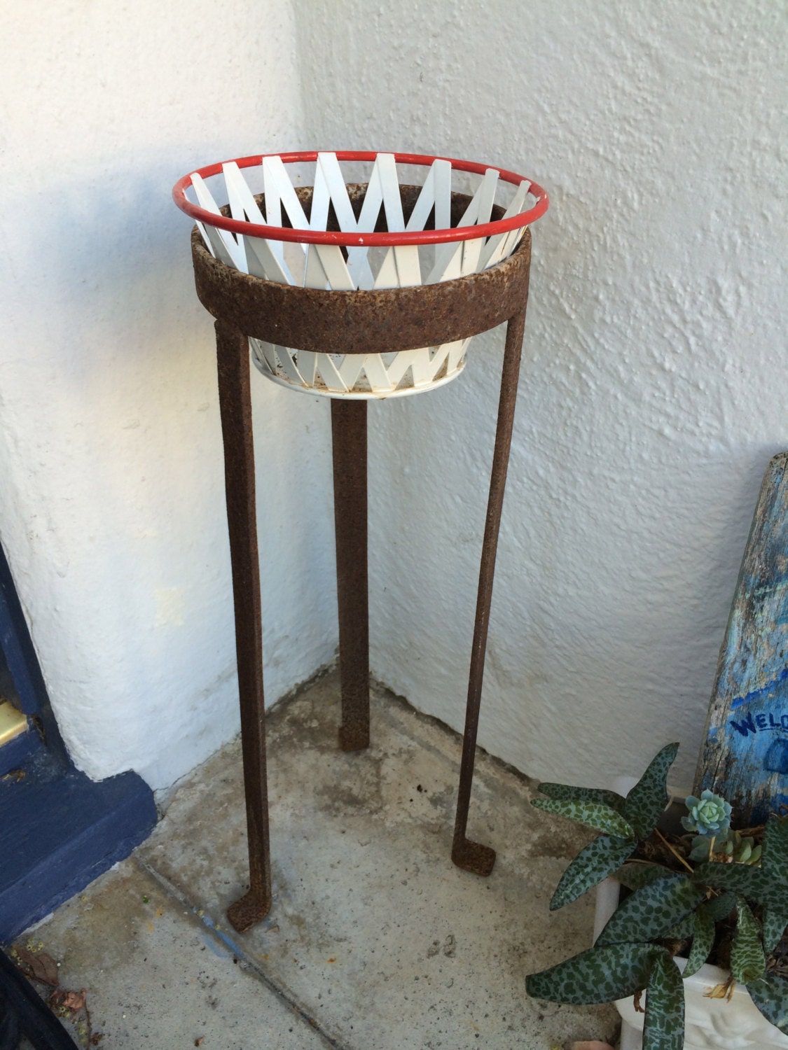 Plant Stand Tall Primitive Cast Iron Antique Garden Metal Plant Stand ...