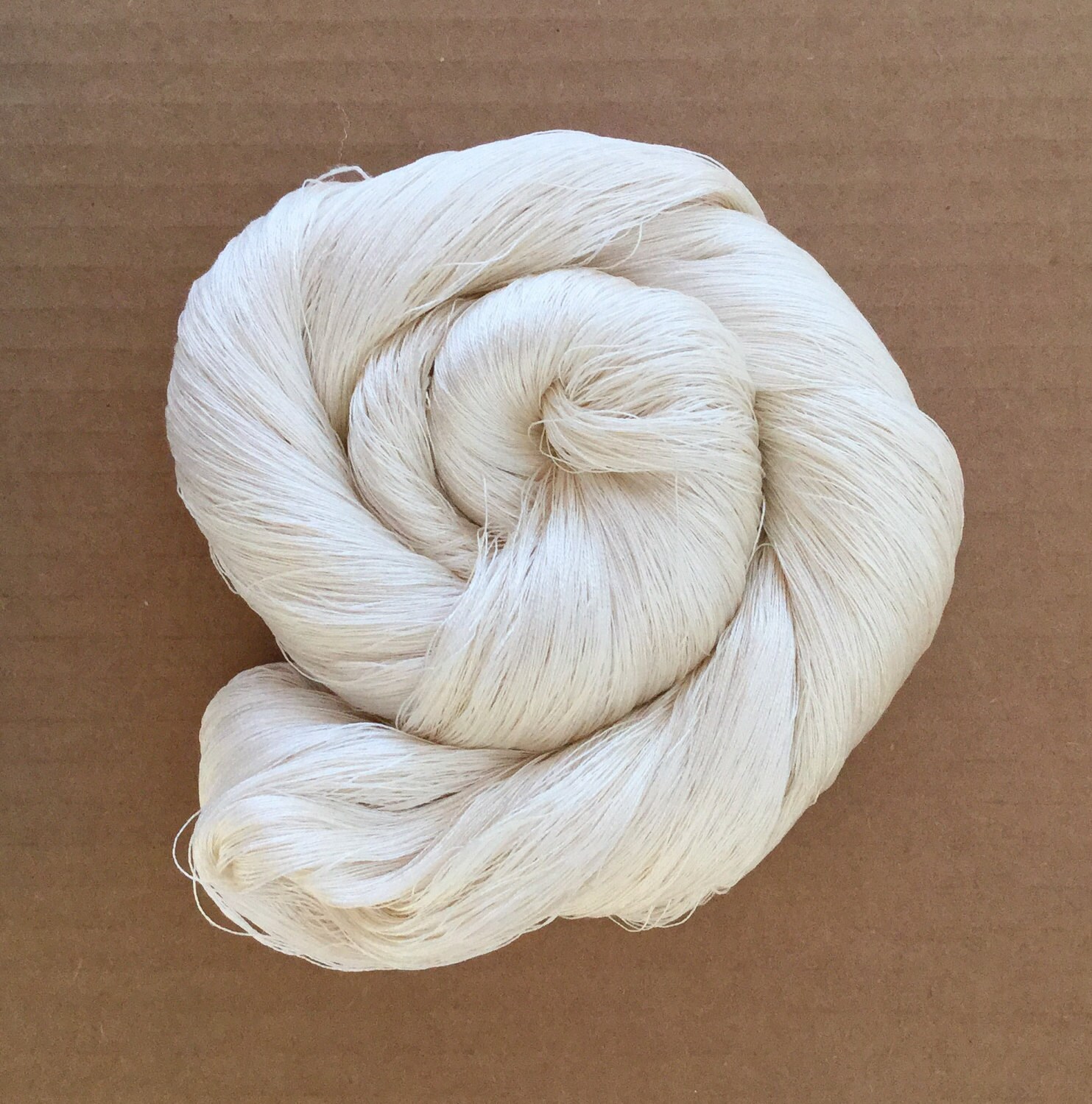 Mulberry Silk Yarn Spun Silk Yarn 60/2 Weight Yarn Machine