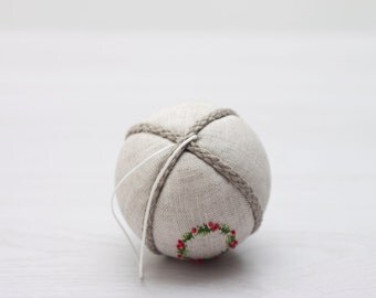 Handmade Christmas ball embroidered with cross stitch by RedPin