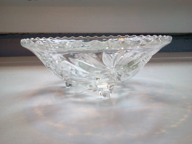 Vintage Decorative Footed Glass Dish – Haute Juice