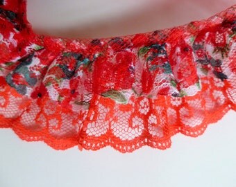 Two Layer Gathered Lace In Red & Christmas Floral 2 Inch Wide 2 Yards Long