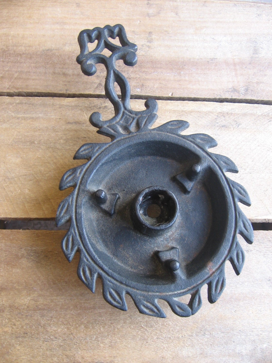 Wilton Cast Iron Candle Holder Trivet Black by MyVintageTable