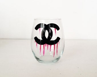 Bleeding Chanel Logo stemless wine glass - 21 oz