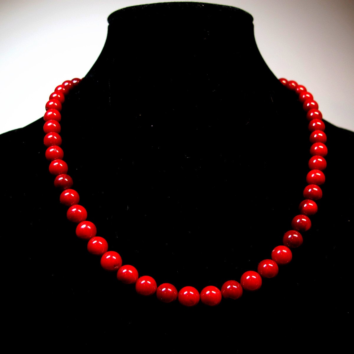 Red coral necklace. Natural Coral necklace. Natural beads