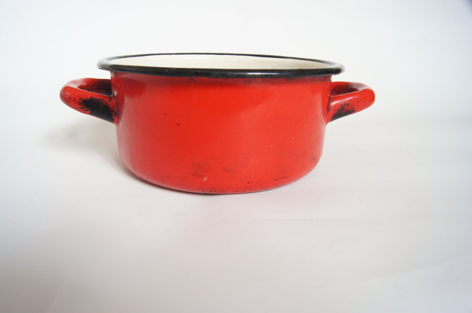 SALE – 20% OFF – Vintage Enameled pot – Red enamel pot – Kitchen Decor ...