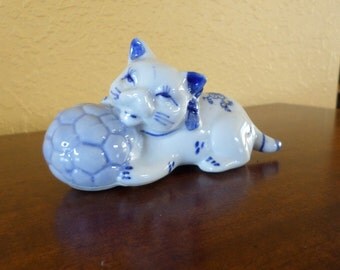 Chinese cat figurine | Etsy