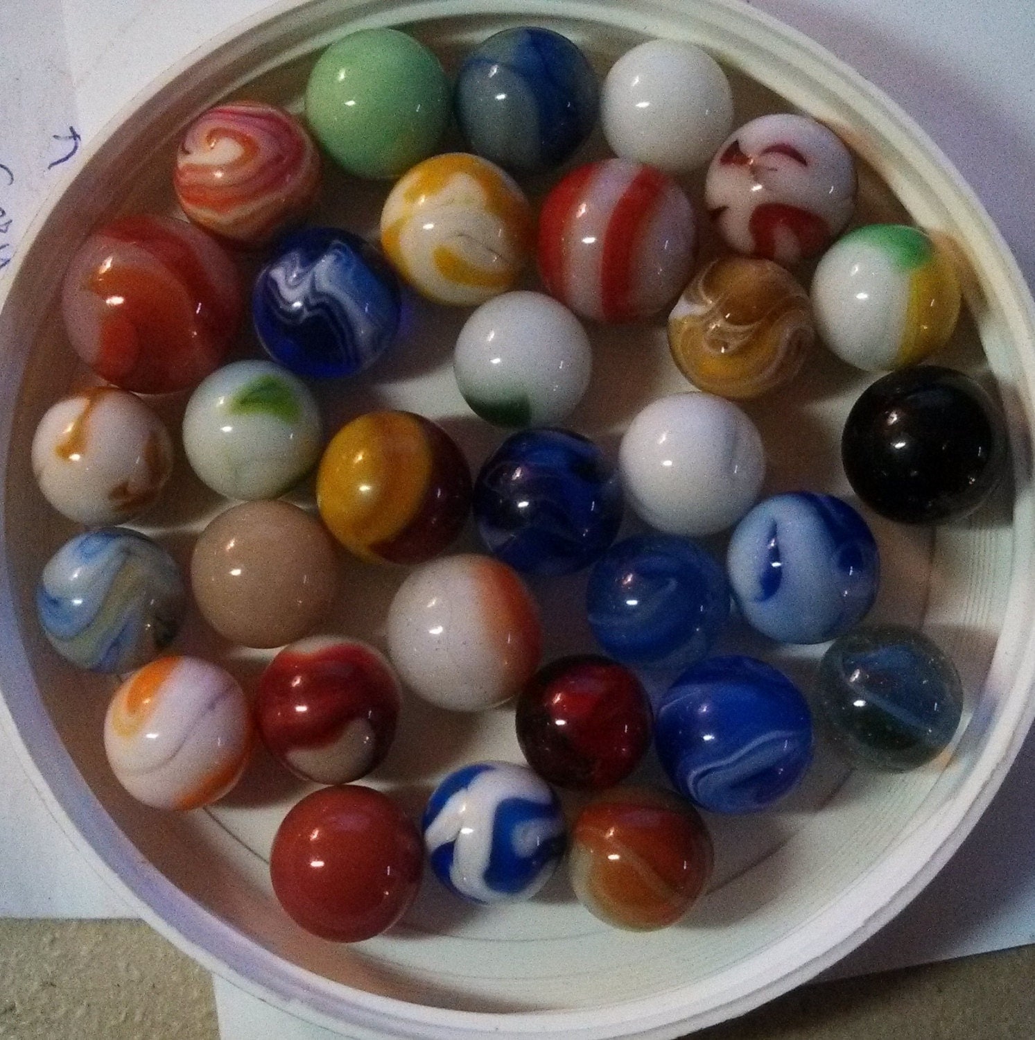 Vintage Marbles: Lot 31 Akro Agate or Peltier or Christensen
